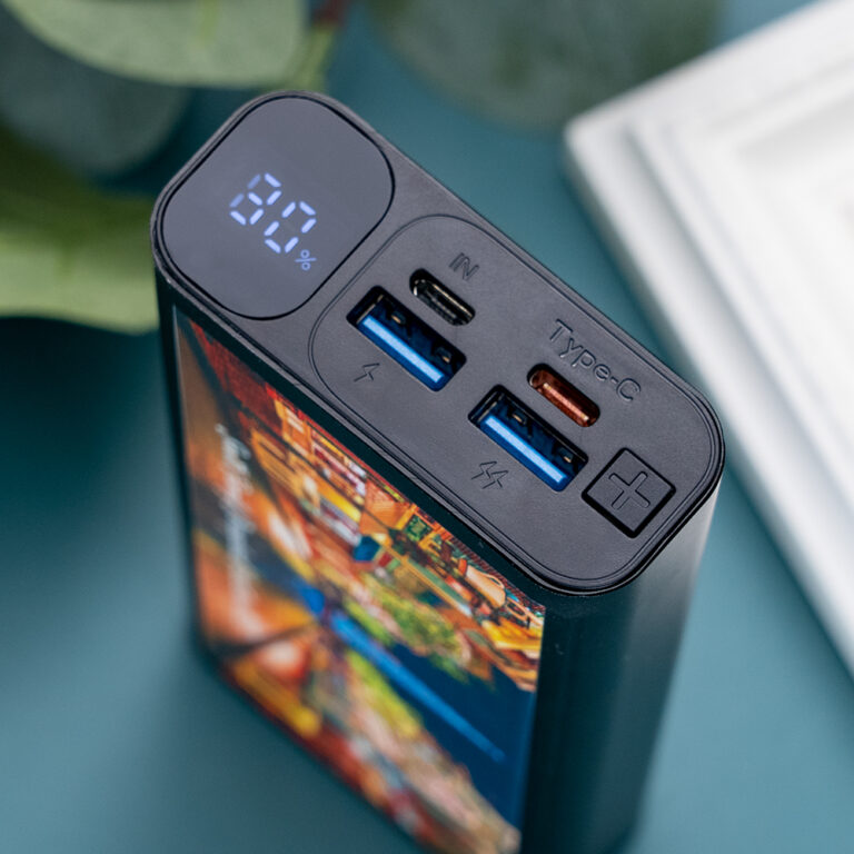 Personalized High Quality Power Banks - Fast Charging | VivoPrint